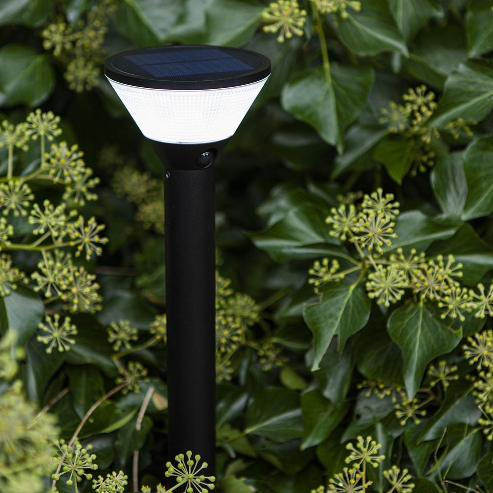 Baliza LED solar con sensor de movimiento Karlo - Lamparas.es